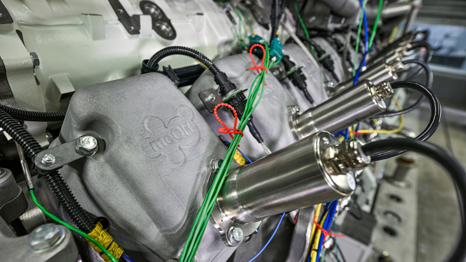 Rolls-Royce komt met wereldprimeur: 's werelds eerste methanolmotor kan ...